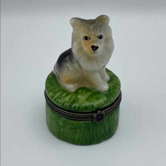 Accents | Small Dog Trinket Box Ceramic With Metal Clasp And Hinge ...